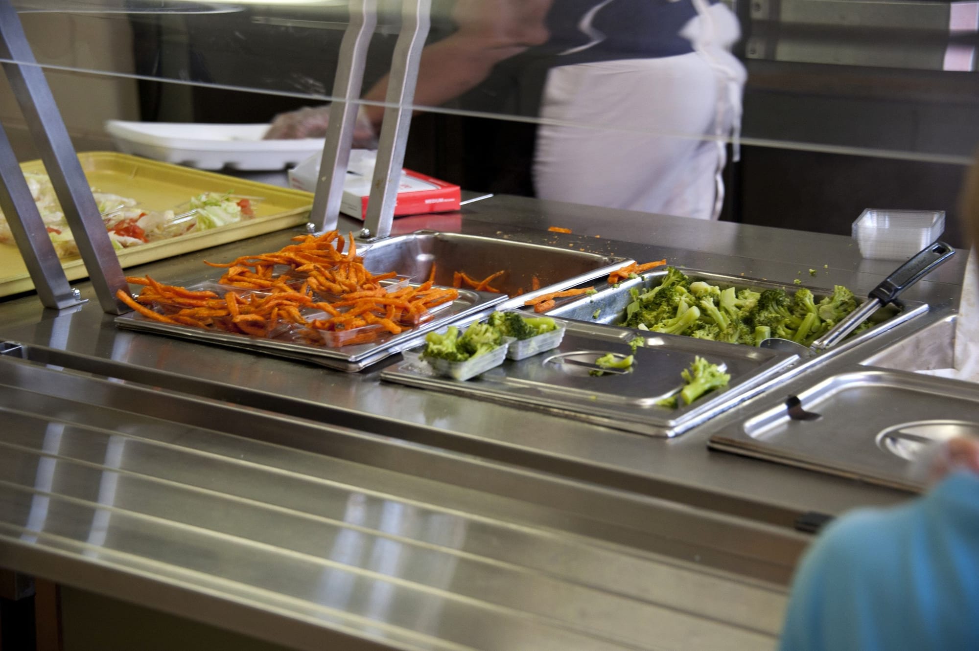 SCHOOL DINING - D&L Catering Inc.