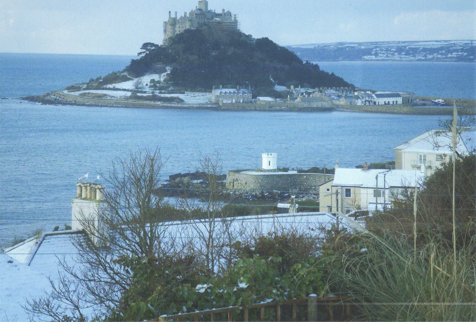 Loving Living Cornish - Kernowek Lulyn