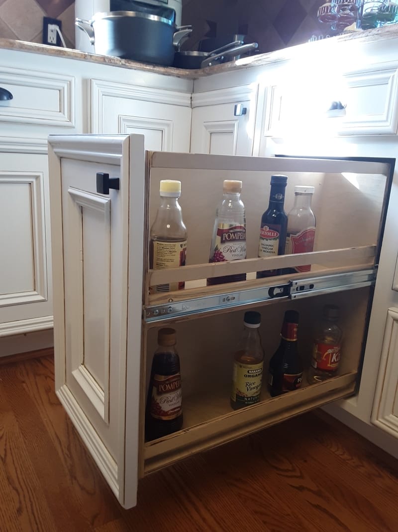 EZ Reach Cabinet Systems