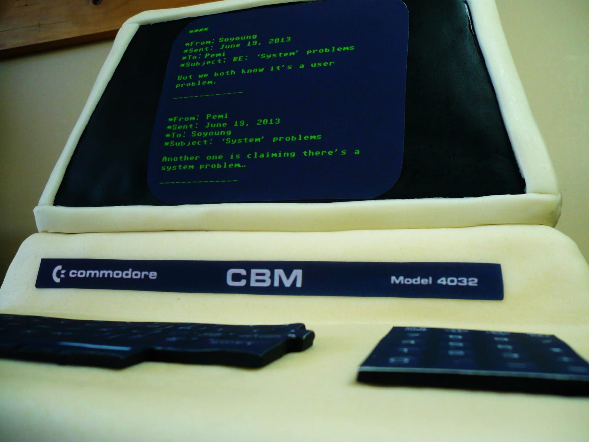 Commodore 64 Cake - cake fella