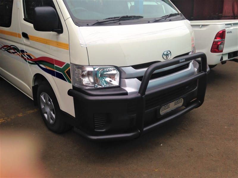 Toyota Quantum Bull Bar - TOWRITE