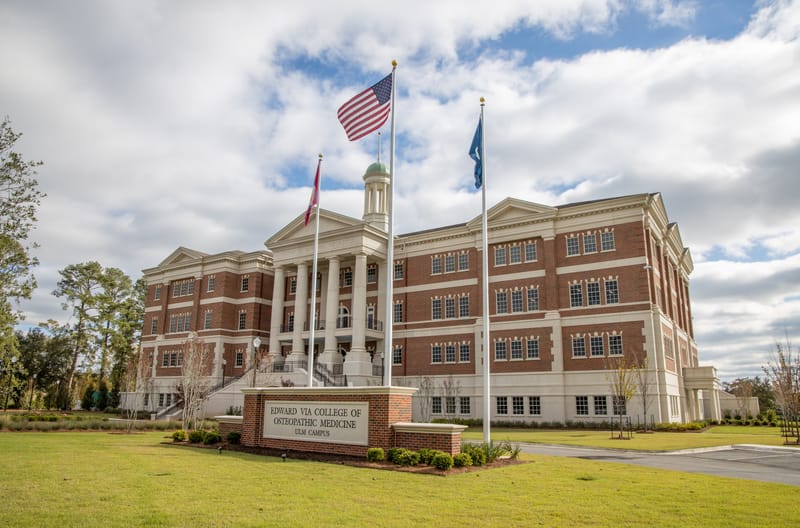 Louisiana Campus - VCOM GRADUATES