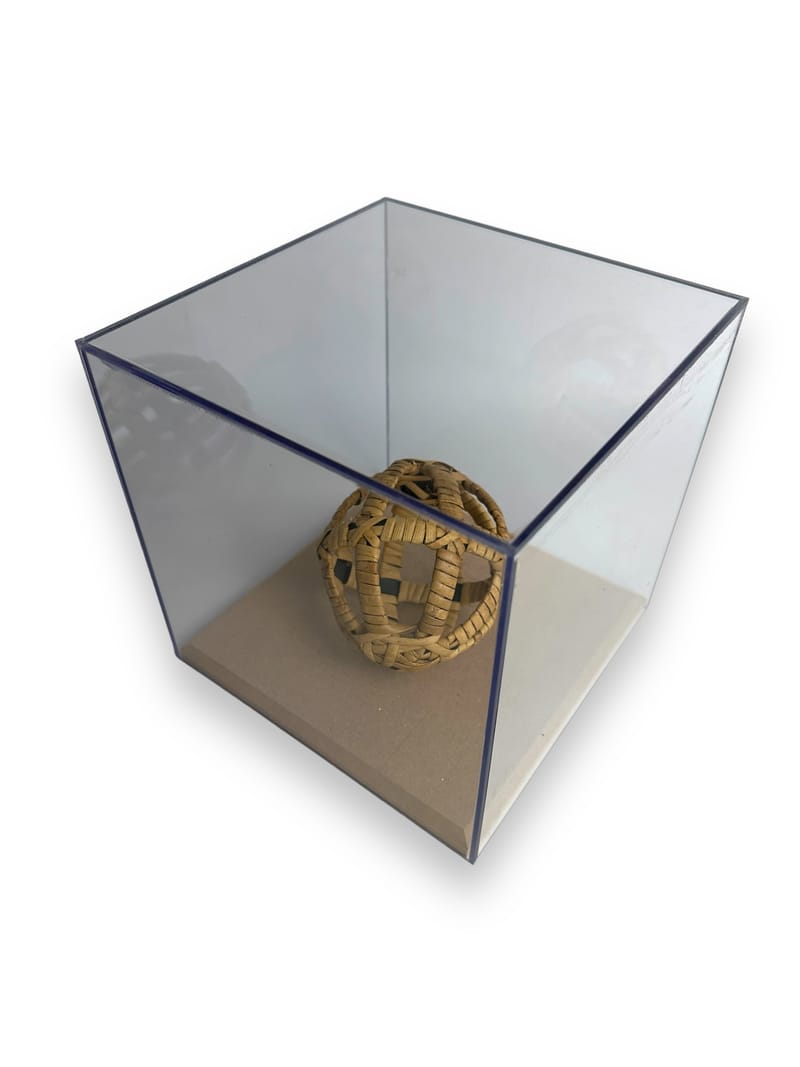 Acrylic Plexiglass Boxes With Bases - PlexiBoxes4u