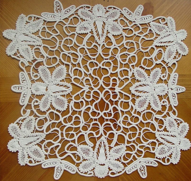 Elena's Romanian Lace