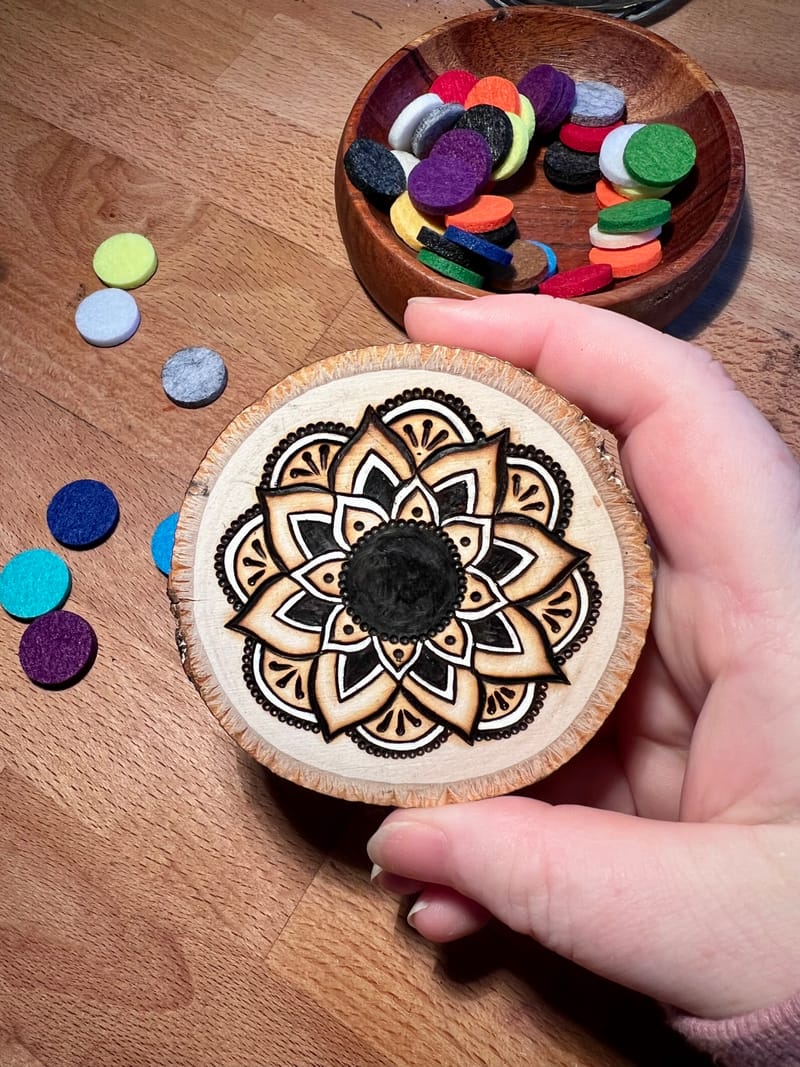 Wood - Wild Pine Design