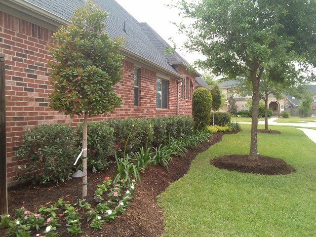 Cane Island Landscaping