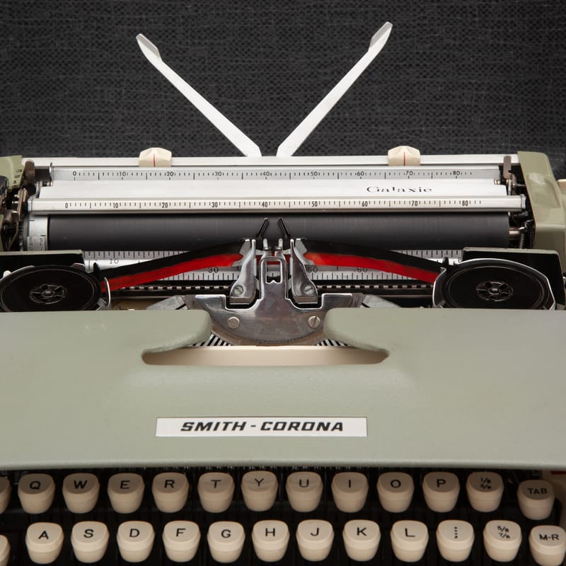 TRIUMPH TIPPA Yellow Vintage Typewriter with Case Working New Ribbon ...