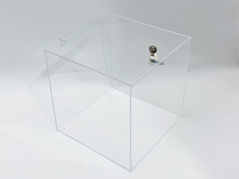 Clear Acrylic Boxes W/ Cam Lock Lid - MuseumBoxes