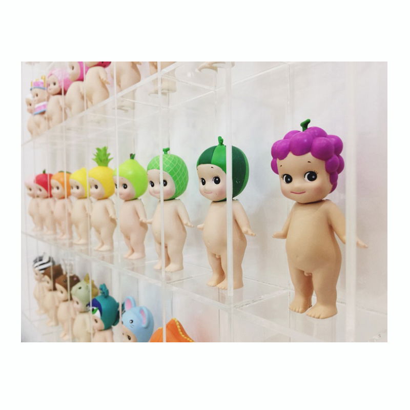 Acrylic POP Displays - MuseumBoxes