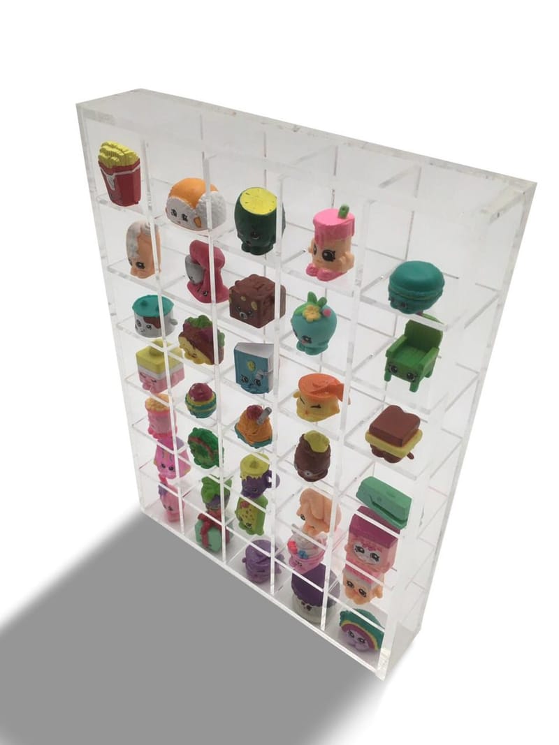 Acrylic POP Displays - MuseumBoxes