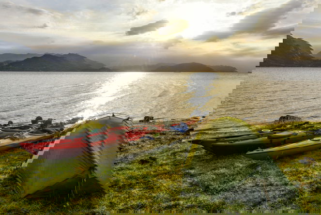 Apa itu Kayak Camping? - Ghost Recon Outdoor Tactical