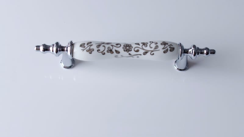 manere mobila - butoni din ceramica pentru mobila