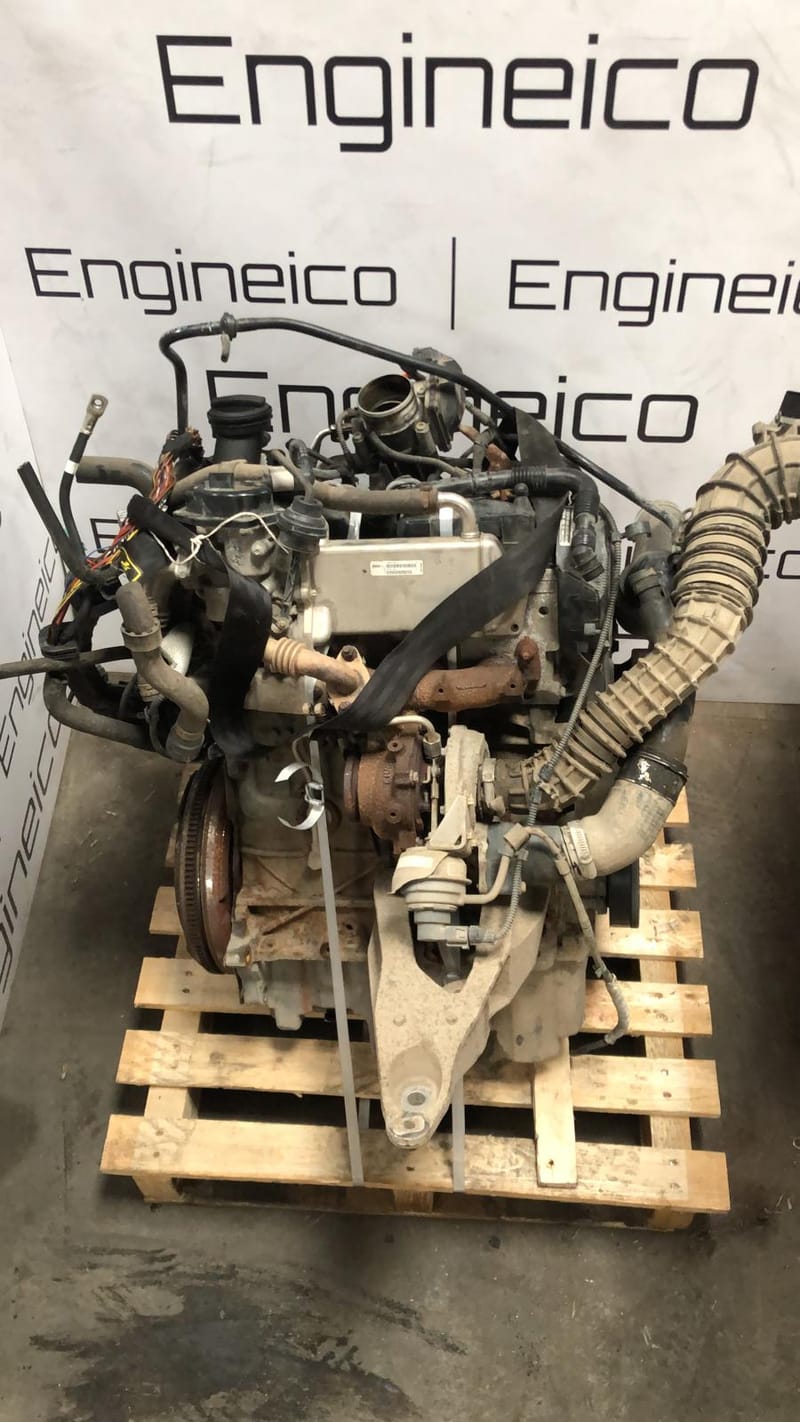 Volkswagen Crafter 2.0 138Bhp Complete Diesel Engine Turbo code DAU ...