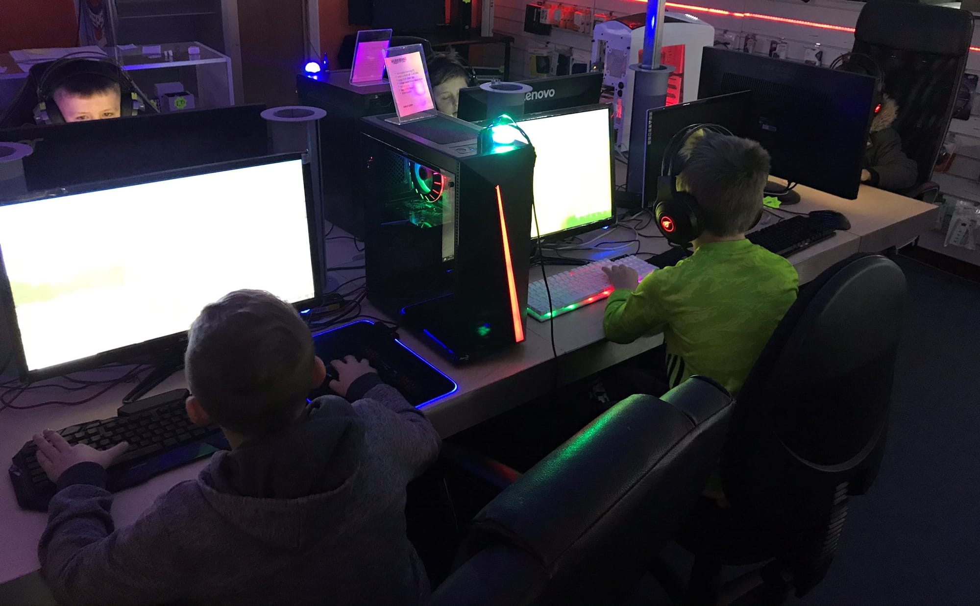 Computer Gaming Parties Staffordshire, Midlands