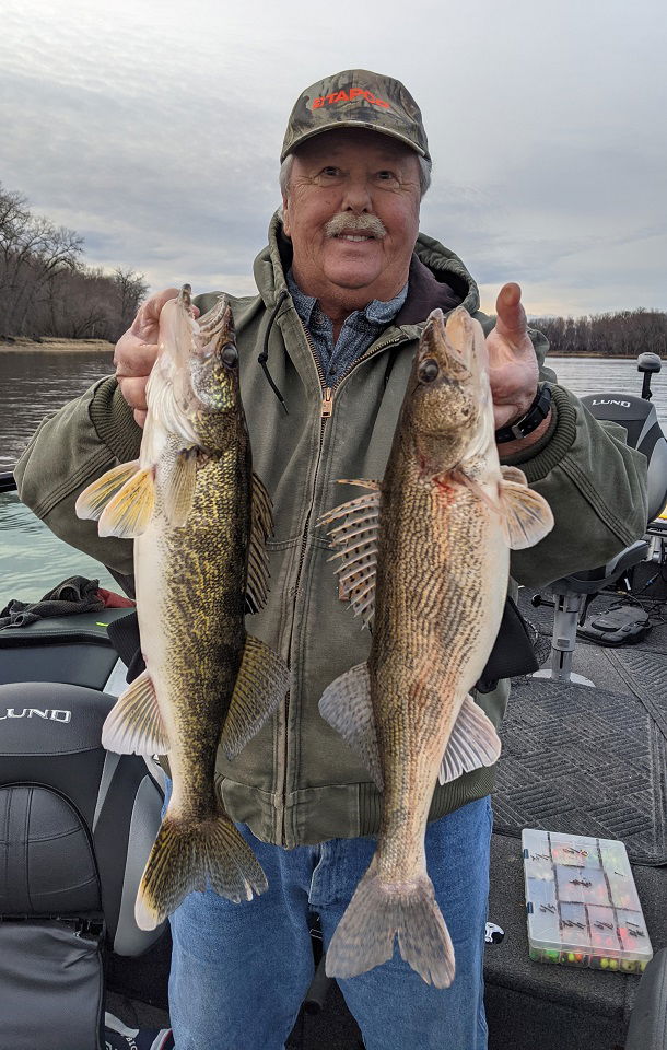 POOL 4 (RED WING) WATER TEMP 35: LEVEL 2.7:FLOW @ 12,200 - HAHN'S ...