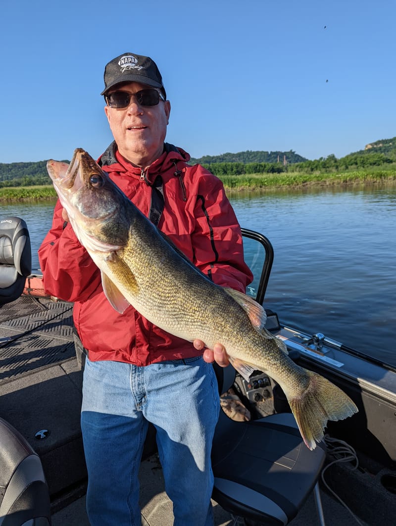 POOL 4 (RED WING) WATER TEMP 75: LEVEL 4.4:FLOW @ 23,500 - HAHN'S ...