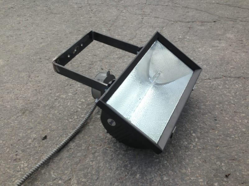 Compound Lighting - JAM FILM INC