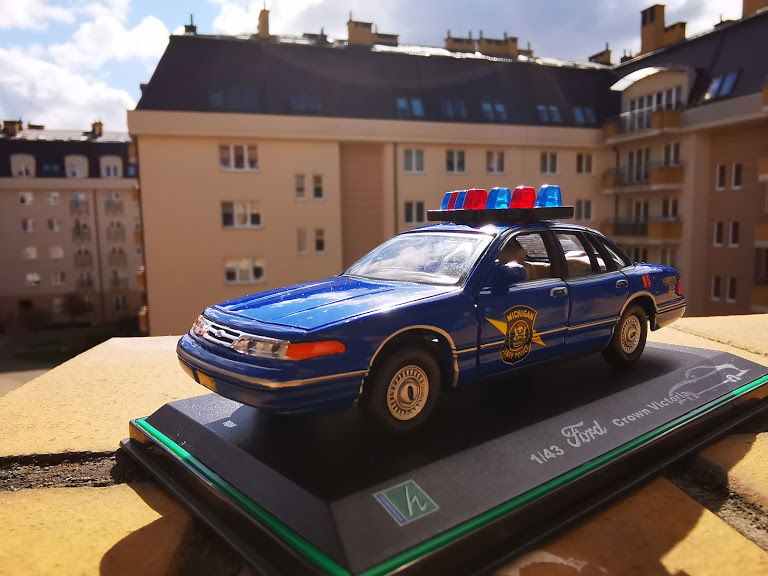 Hongwell - DIECAST POLICE