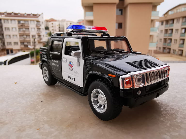 Hummer H2 - DIECAST POLICE