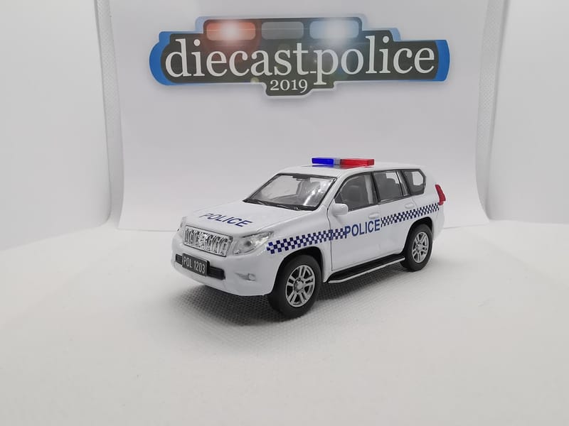 Toyota Land Cruiser Prado - DIECAST POLICE