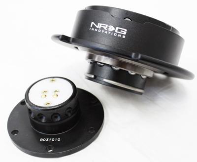 Momo Jet Steering Wheel - Molten Metal Racing