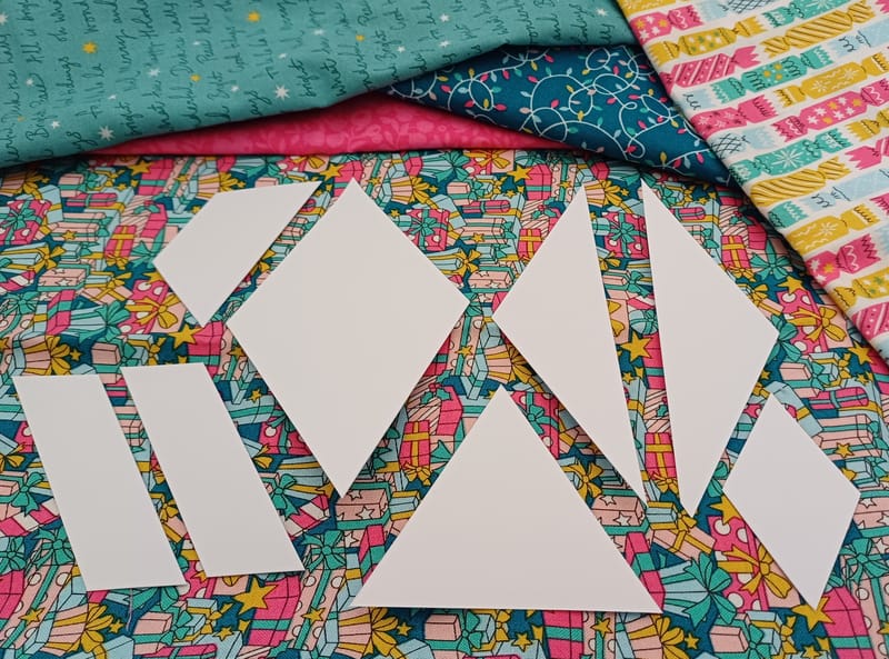 Cracker Cushion Pattern - Suzanne Campion