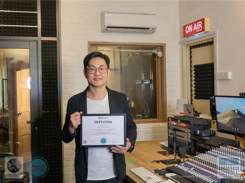 Fam, Siong Ten - GECKO MUSIC GROUP