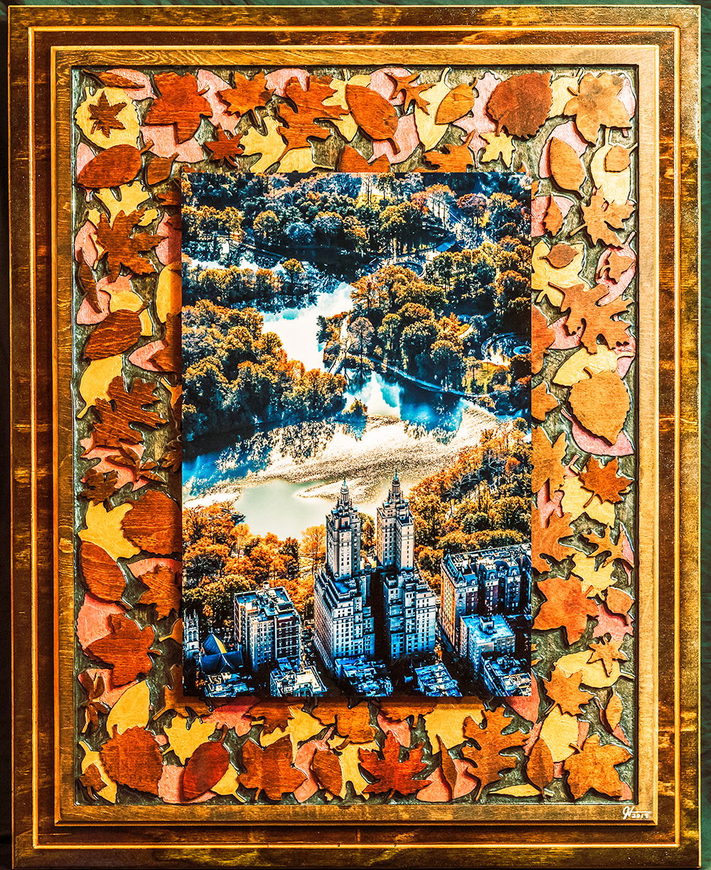 LIVING FRAMES COLLECTION