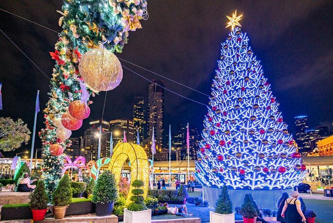 A Very Merry Melbourne Christmas with Daytripper Tours