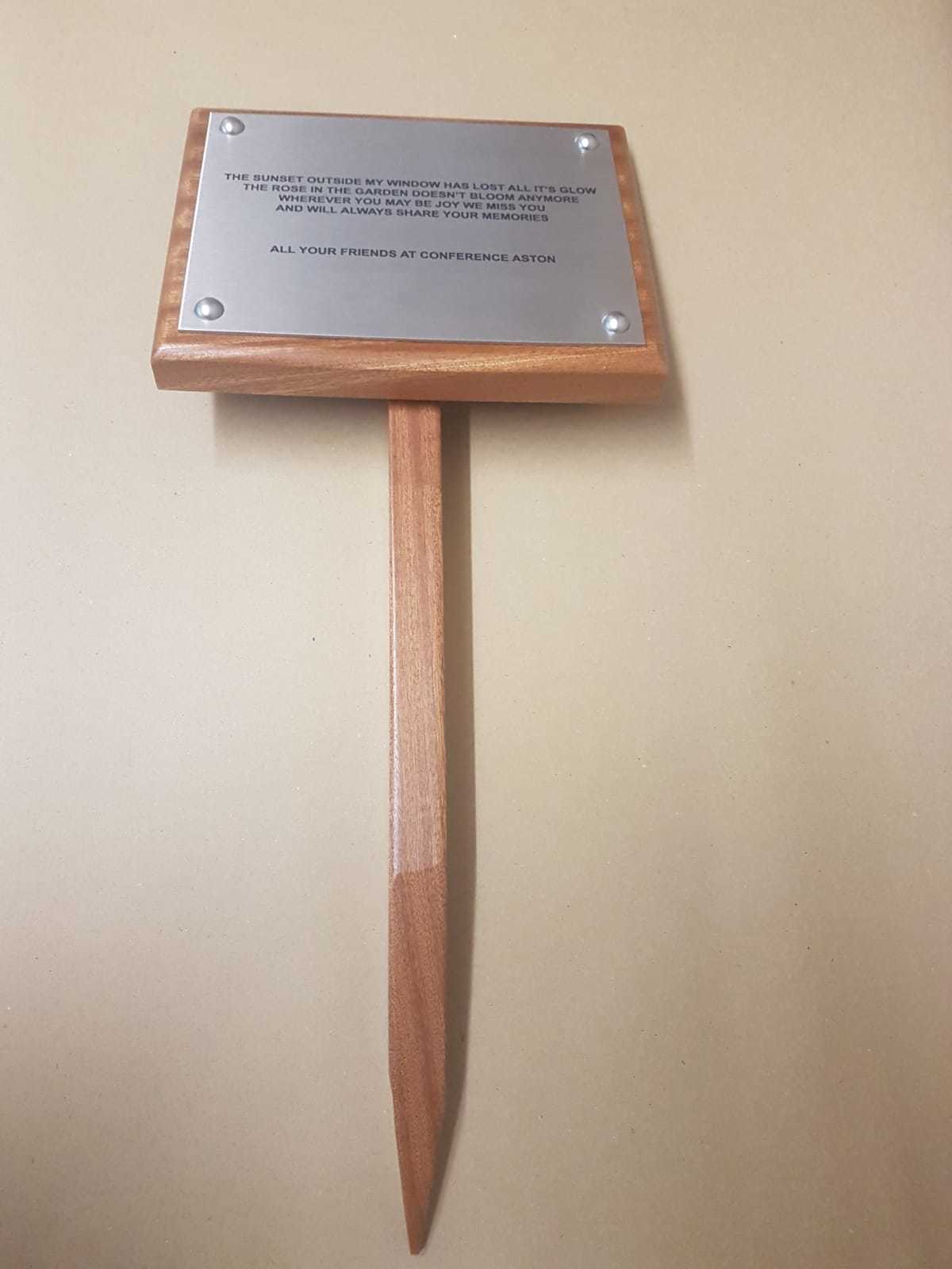 First Class Signs and Engraving Ltd. - First Class Signs and Engraving Ltd.