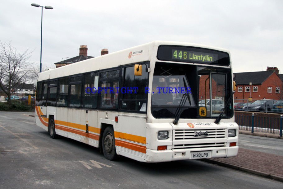 Tanat Valley Coaches 230 H130 LPU. - Bus Photos UK
