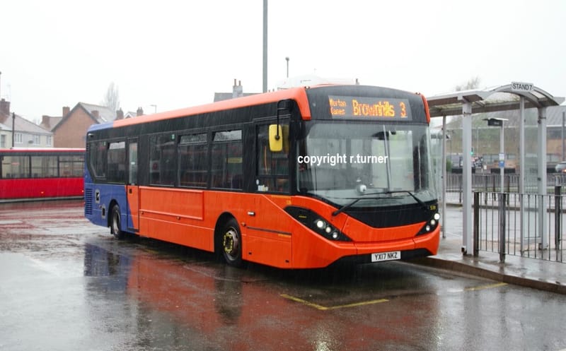 Centrebus 539 YX17 NKZ. - Bus Photos UK