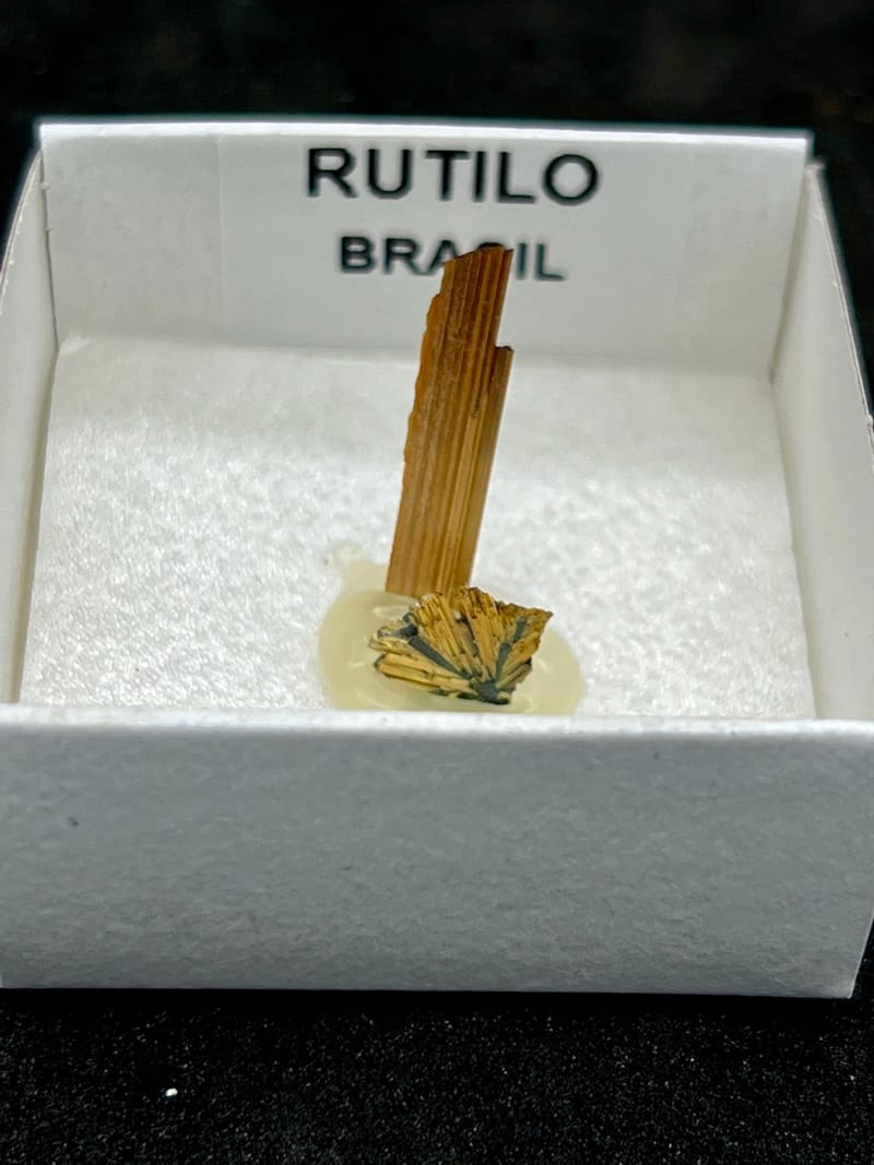 RUTILO (BRASIL)