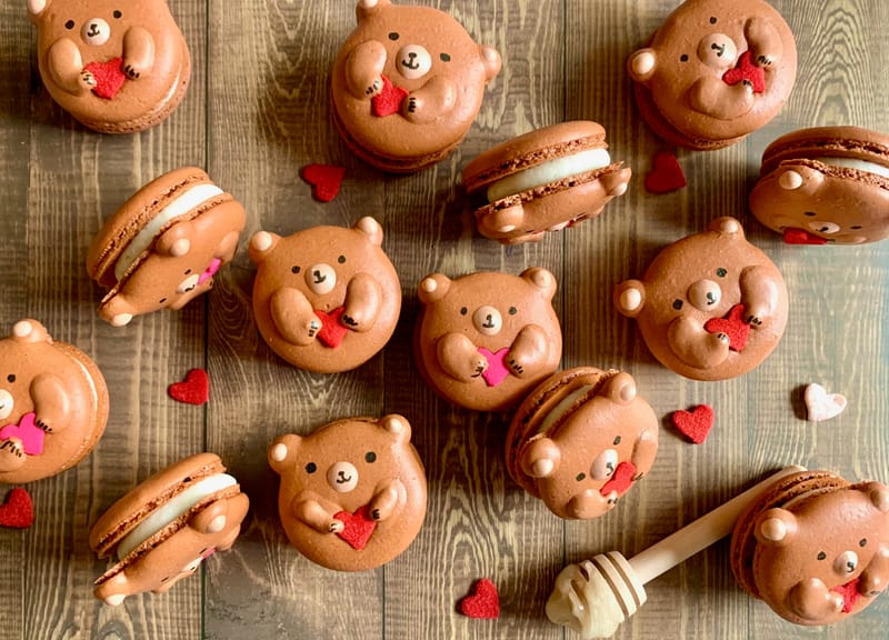 Specialty macarons (characters, animals) - Tiny Temptations Macarons