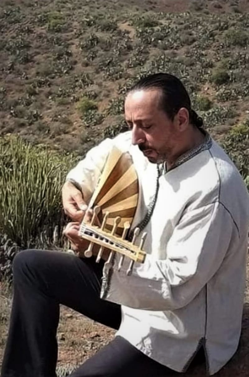 Biographie - Mousta Largo