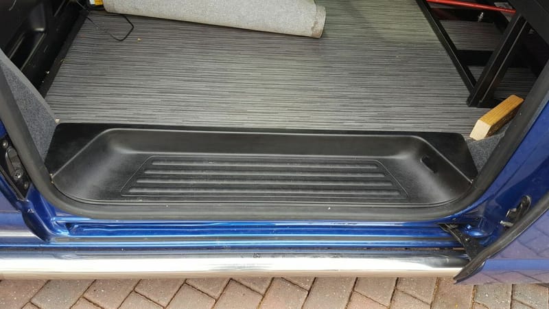 VW T4 Transporter Passenger Side Loading Door Step 17mm Extra Deep