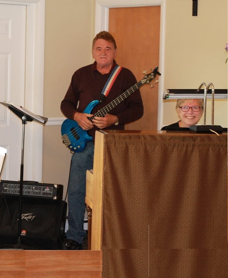 Praise team - Faith Church of Gaines