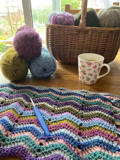 Crochet wiggle/ripple pattern - Beacon Crafts