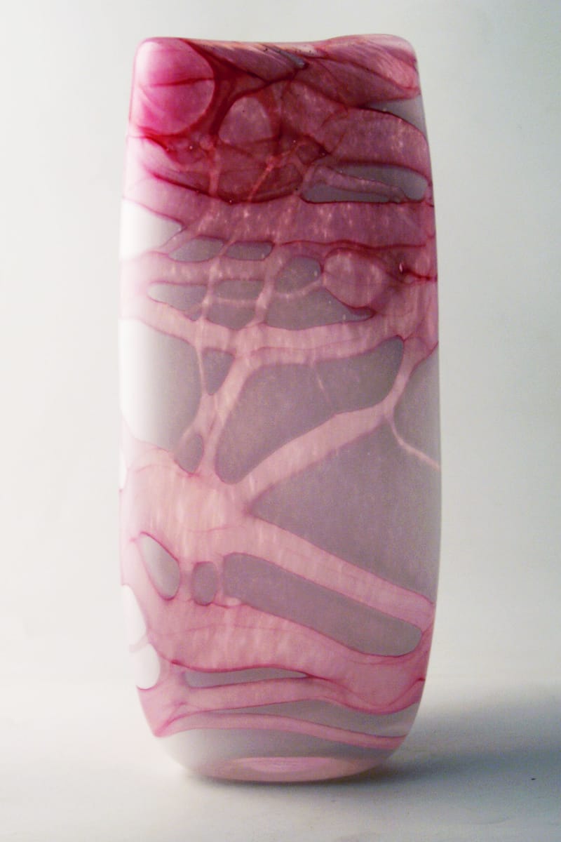 Trail Tri Vase Ruby - E&M Glass