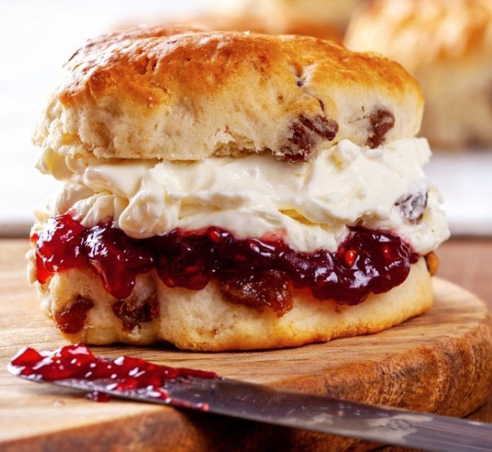 Scone Boxes & Desserts - fiestabuildabuffet