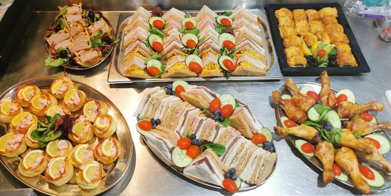 OUTSIDE CATERING MENU. - fiestabuildabuffet