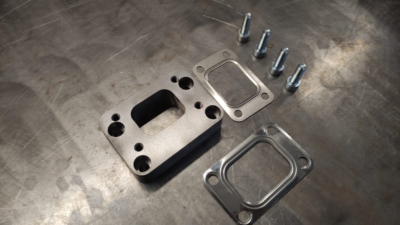 m111 Cast Iron turbo Manifold - Mercedes - The Kangaroos Team