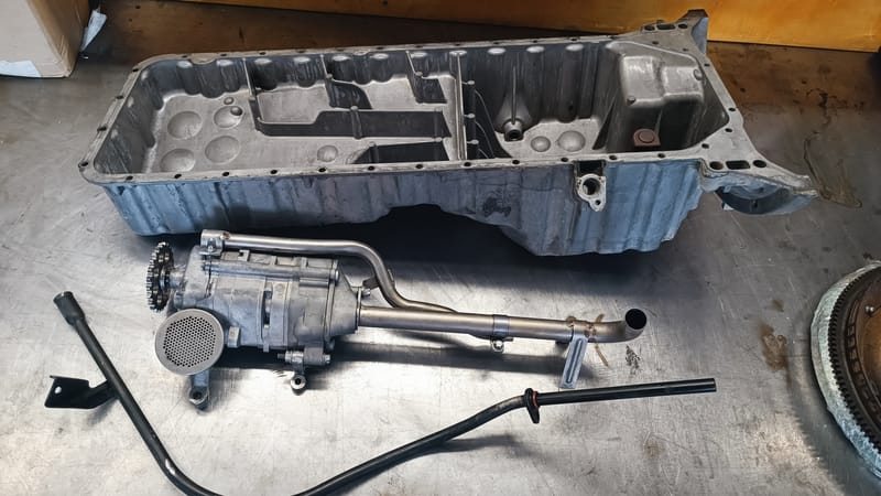 om606 - Aluminium Short Runner Intake Manifold - The Kangaroos Team