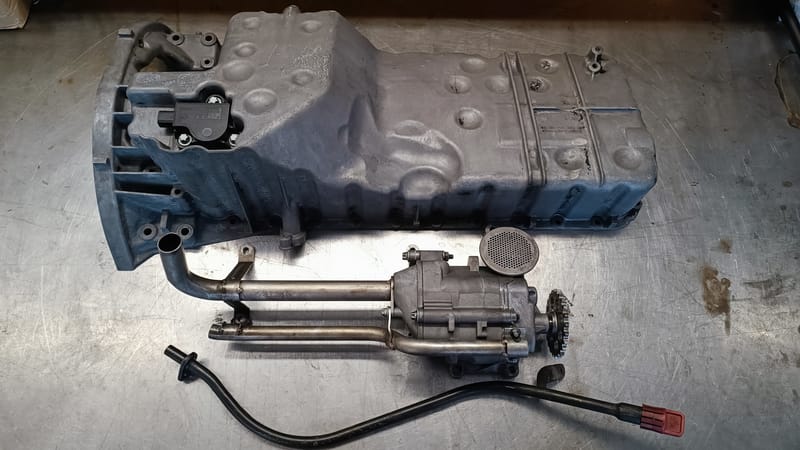 OM605 - 2260 VNT manifold - The Kangaroos Team