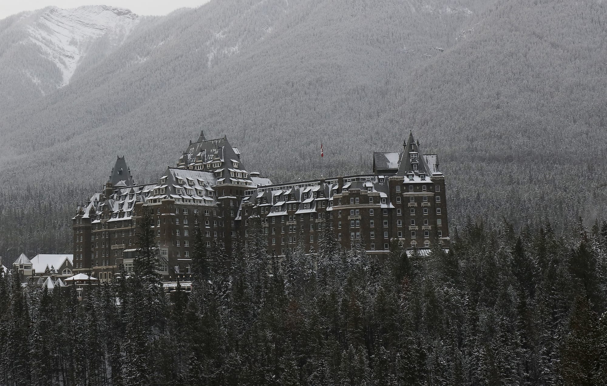 Fairmont Banff Springs - Surprise Corner Viewpoint - Banff National ...