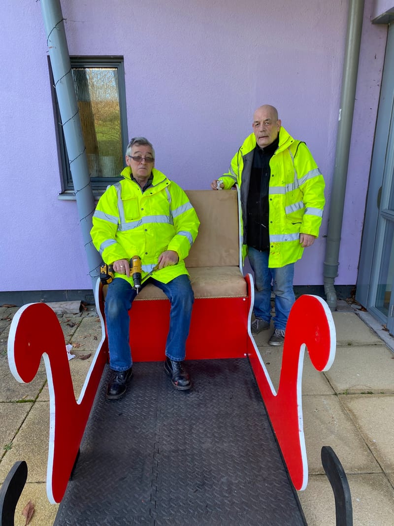 New Santa Sleigh for Christmas 2022 - Springburn Park Men's Shed