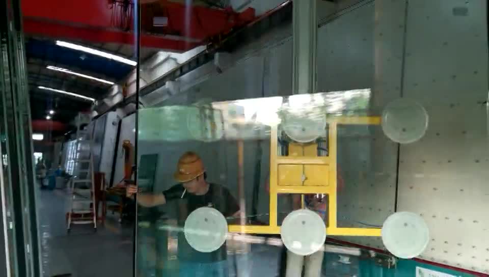 Automatic Insulated Glass Production Line - www.LJGlassMachinery.com