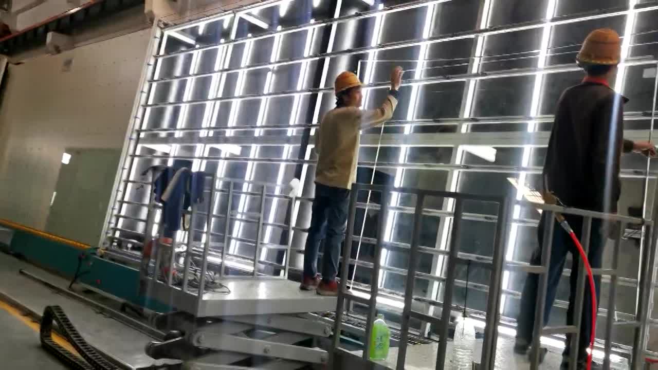 Automatic Insulated Glass Production Line - www.LJGlassMachinery.com