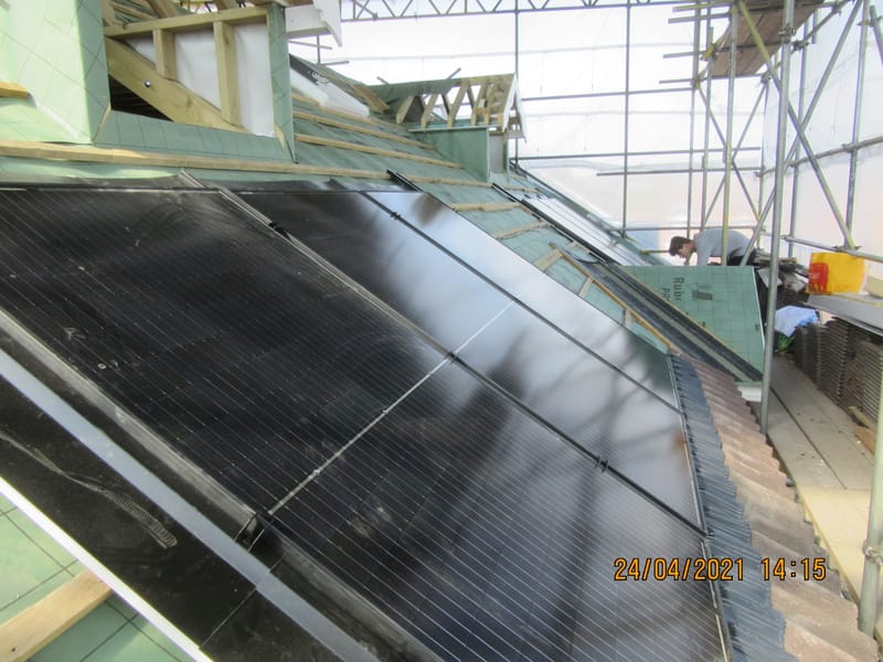 GSE in roof solar PV mounting system