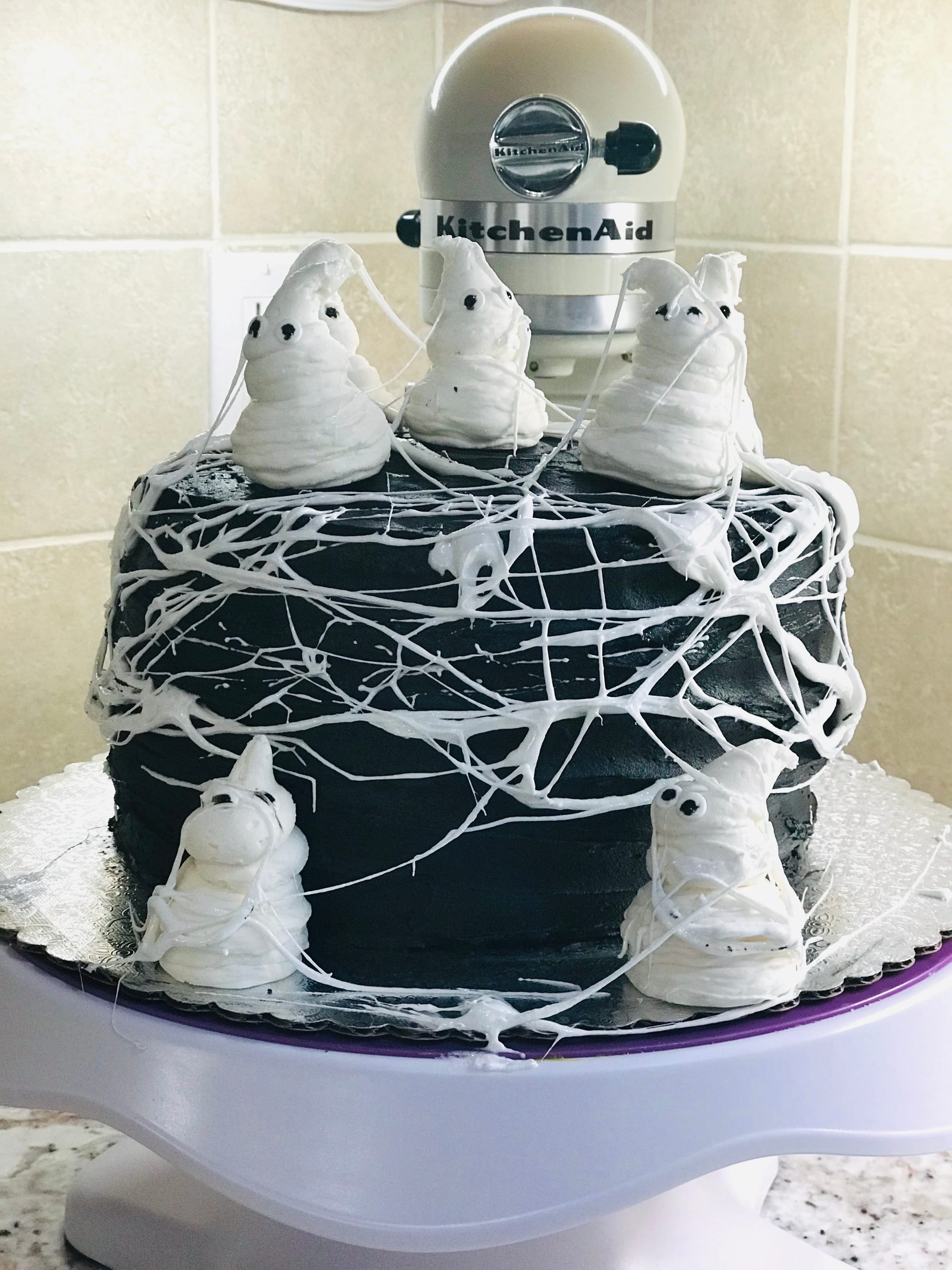 Halloween Ghost Cake - Bunny Bakes Cakes